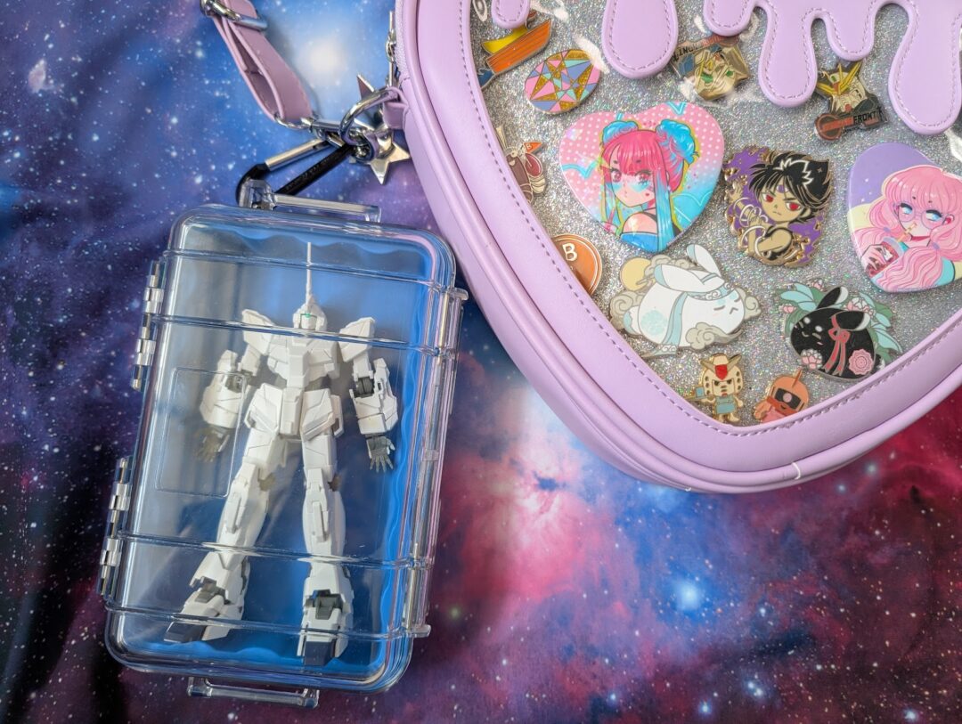 How to make a Gundam portable display case keychain - Gunpla 101
